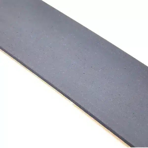 GS/MO2 120 – Ground synthetic rubber for stenter winders